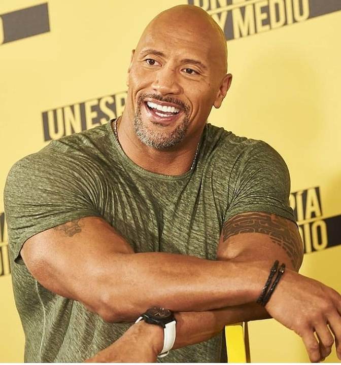 13 BEST HOLLYWOOD MALE CELEBRITIES - TodayTop24