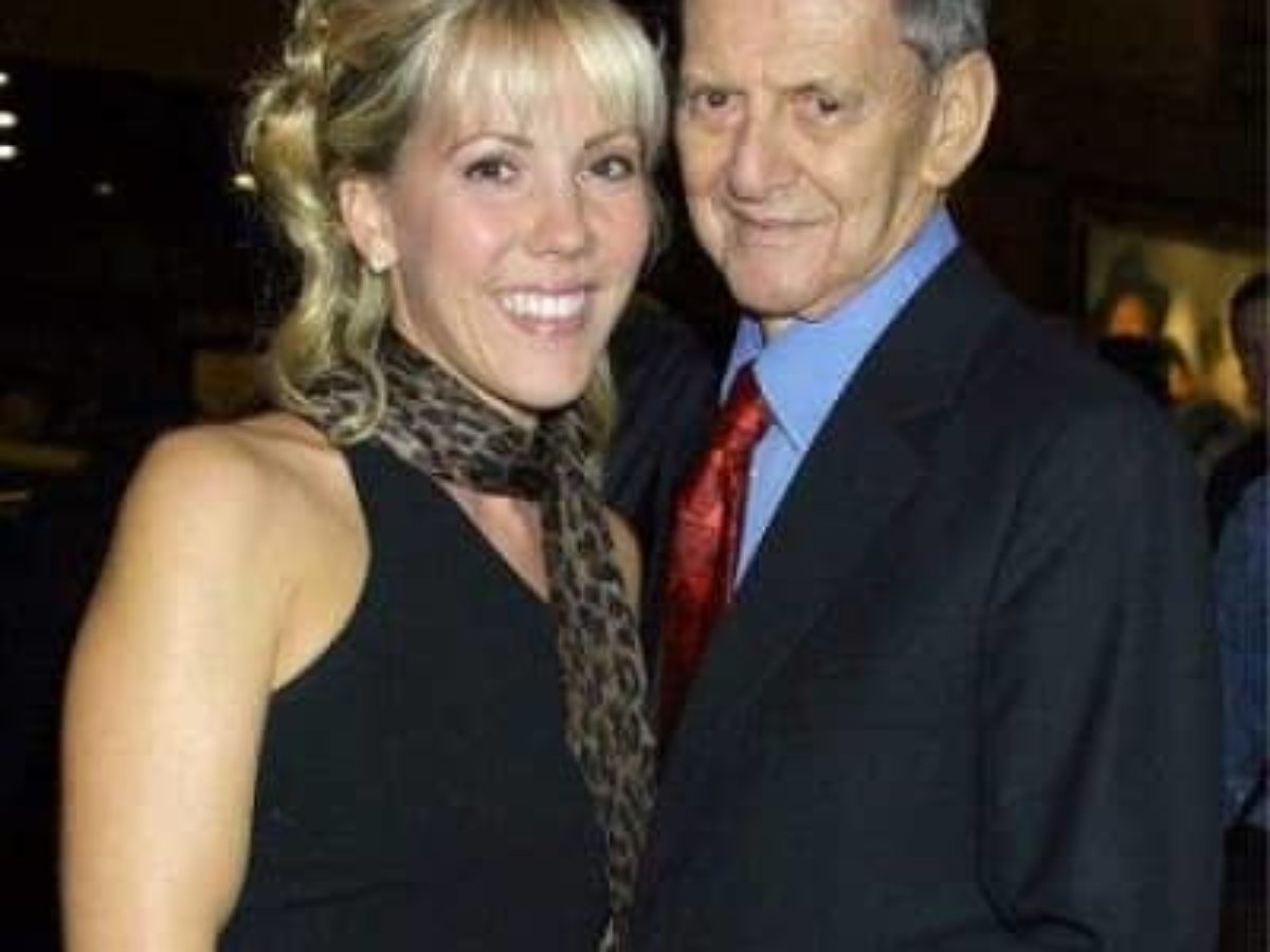 INTERESTING FACTS ABOUT HEATHER HARLAN BIO - TodayTop24